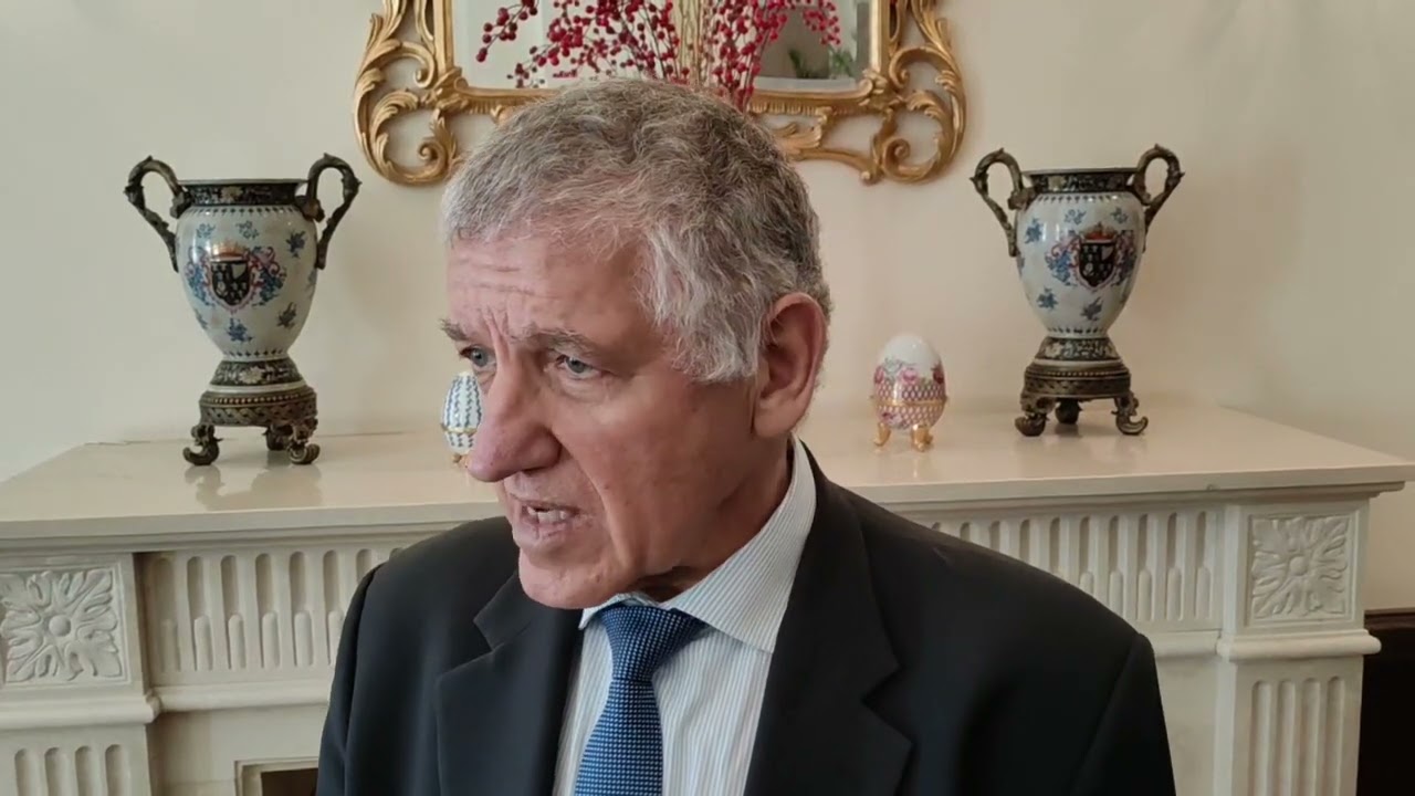 Ο Κωνσταντίνος Πάντος μιλάει για τη νέα κλινική Γένεσις Αθηνών ...